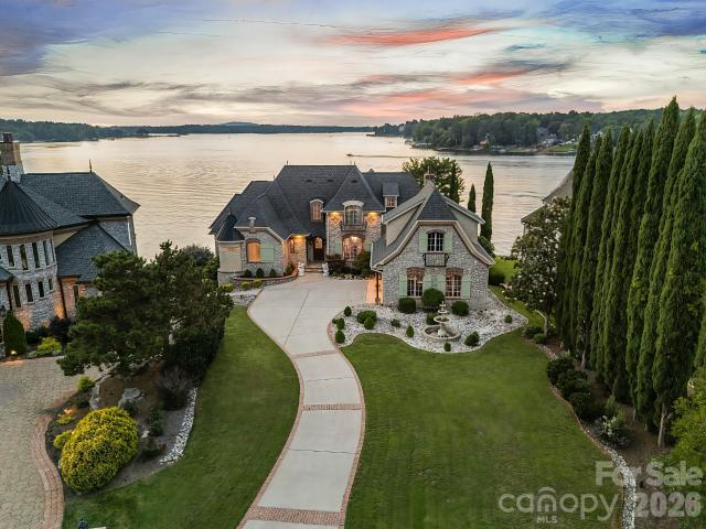 331 Ivy Arbor Circle