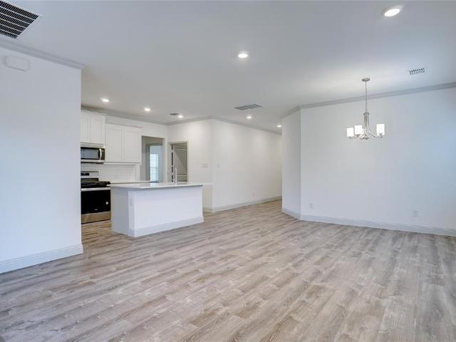 331 Oak Creek Drive