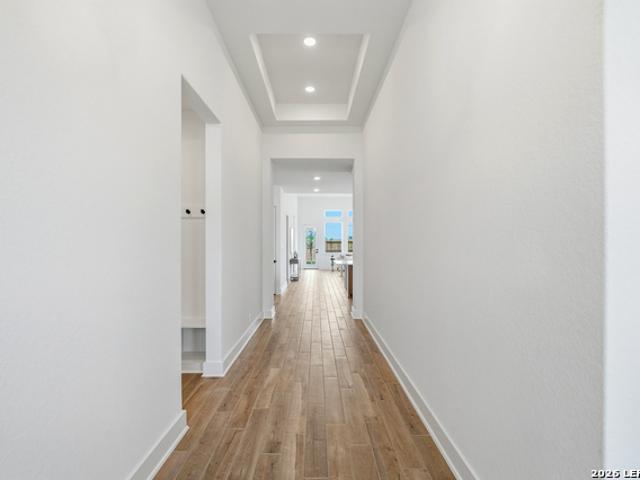 331 Mountain Oak