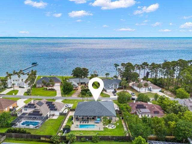 331 Moonlight Bay Dr, Panama City Beach, FL 32407