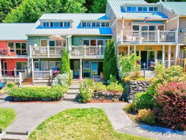 331 Maple Grove Rd Unit 4, Port Angeles, WA 98363