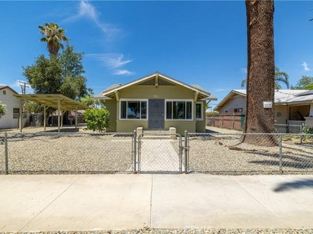 331 N Thompson St, Hemet, CA 92543