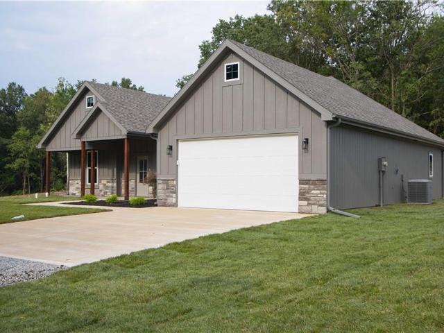 331 NE 21st Road