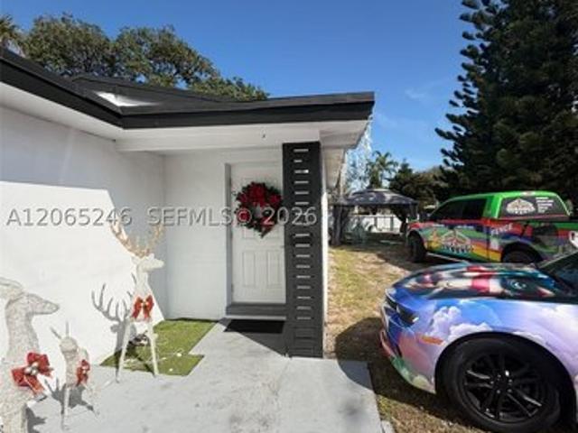 331 NW 39th Ave, Lauderhill, FL 33311