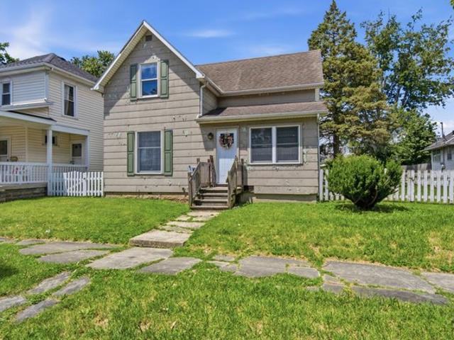 331 S Court St, Marysville, OH 43040