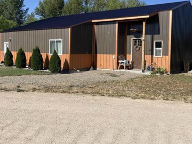 331 Sage Ave W, Fairfield, ID 83327