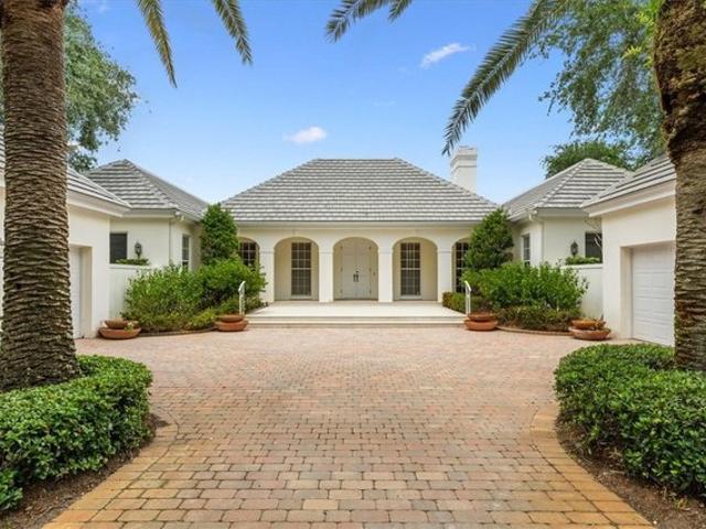 331 Shores Dr, Vero Beach, FL 32963