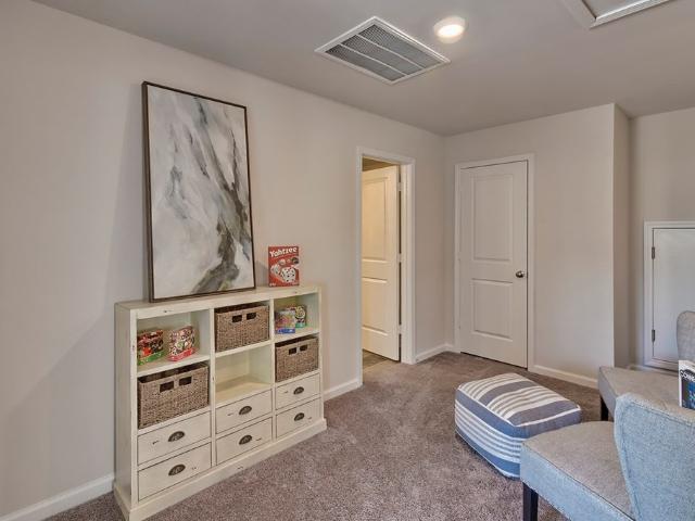 331 Silver Spur Way