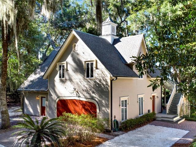 331 Silverstream Lane