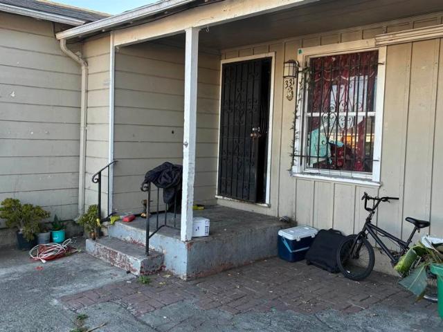 331 Stoneford Ave