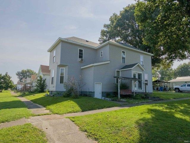 331 Poplar St, Mount Carmel, IL 62863