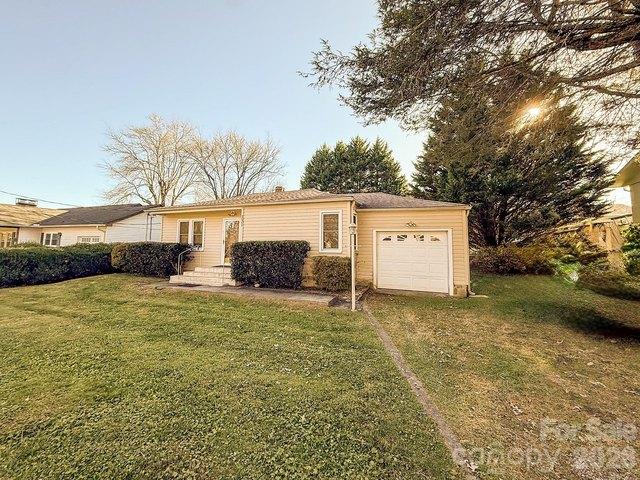 331 Probart St, Brevard, NC 28712