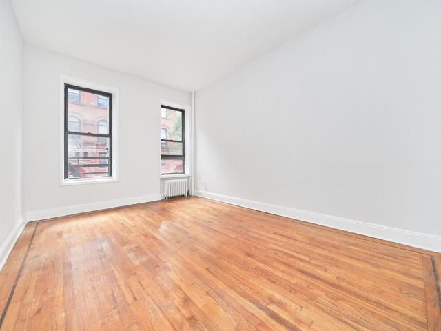 331 W 43rd Street 5B