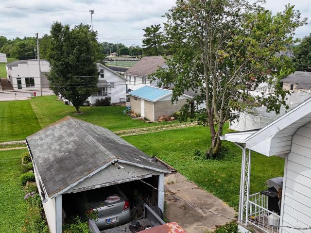 331 W 5th Street