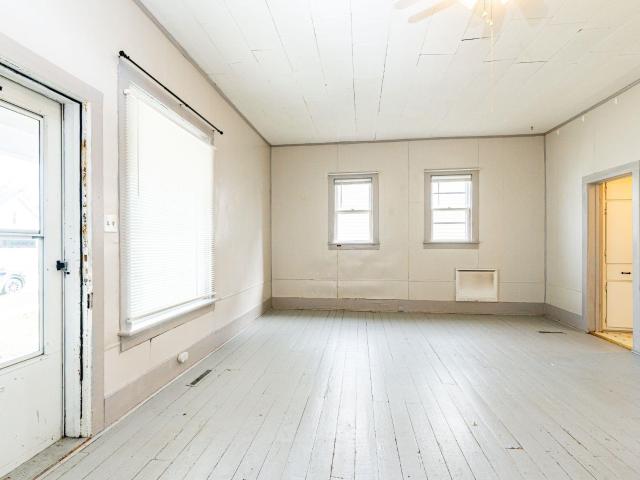 331 W 15th Street