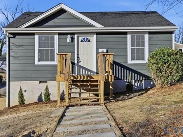 331 Walnut St, Petersburg, VA 23803
