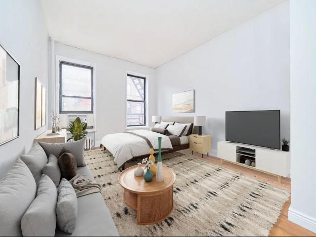 331 West 43rd Street, New York, NY