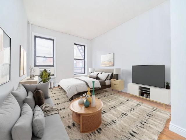 331 West 43rd Street, New York, NY