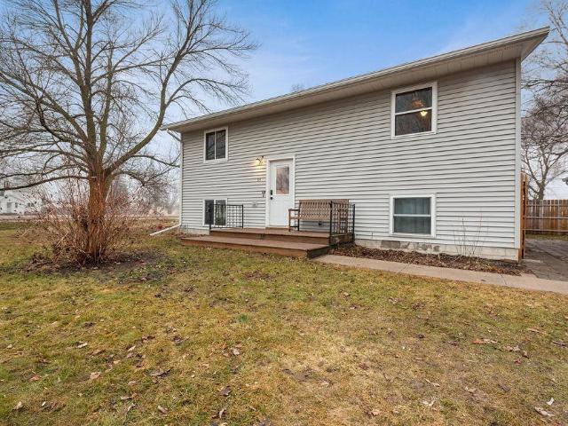 331 Western Avenue S