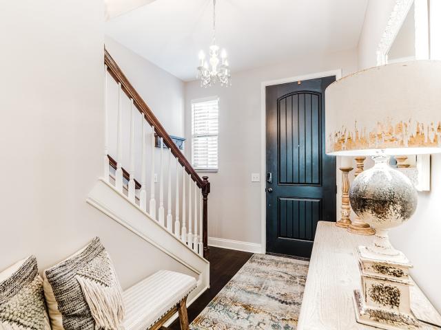 331 Windgrove Ter