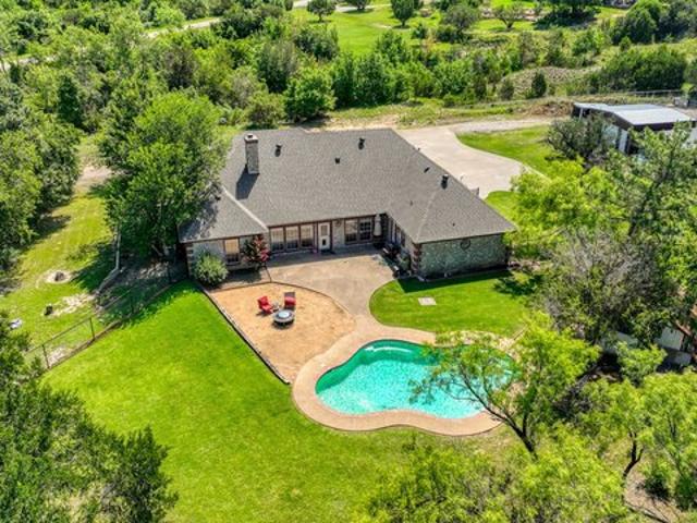 331 Tanglewood Dr, Weatherford, TX 76087