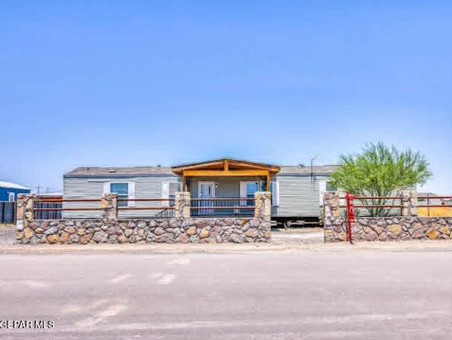 331 Villa Bonita Rd, Clint, TX 79836