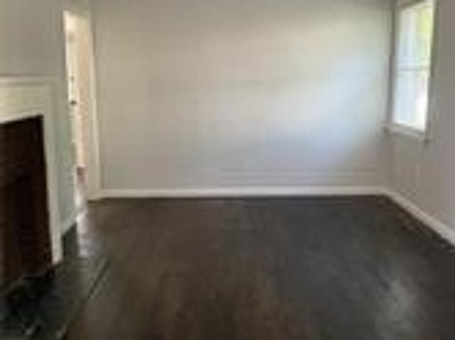 3324 Meadowbridge Road