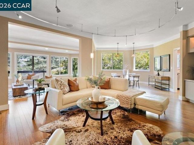 3324 Ptarmigan Dr Apt 4A, Walnut Creek, CA 94595