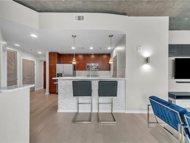 3324 Peachtree Road NE 1401