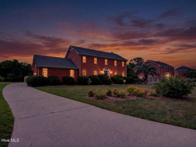3324 Red Berry Dr, Wilmington, NC 28409