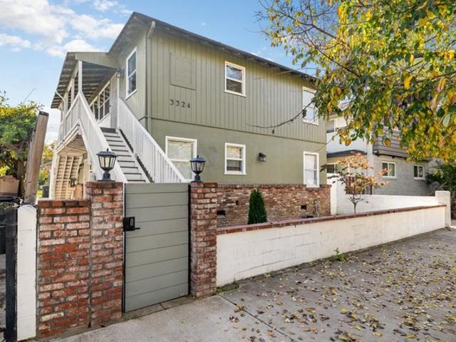 3324 V St, Sacramento, CA 95817