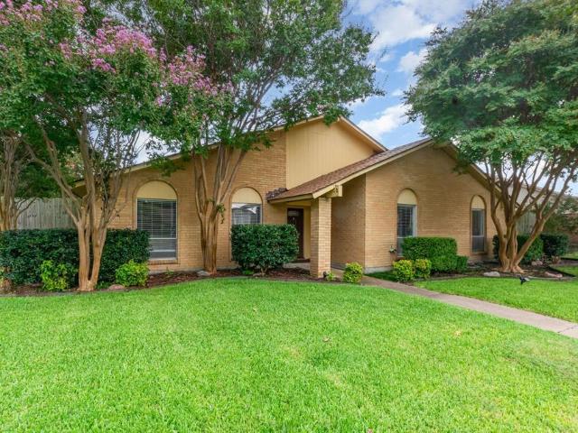 3324 Wentworth St, Plano, TX 75075 | MLS #21174 | Compass