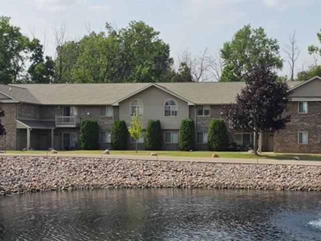 3325 N Casaloma Dr Unit 40, Appleton, WI 54913