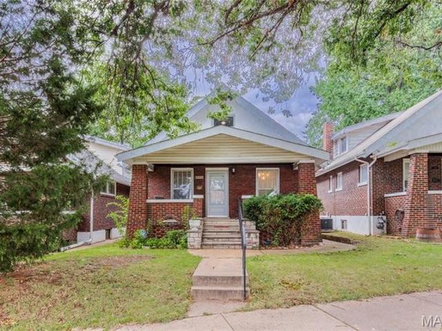 3325 Norma Ct, Saint Louis, MO 63139