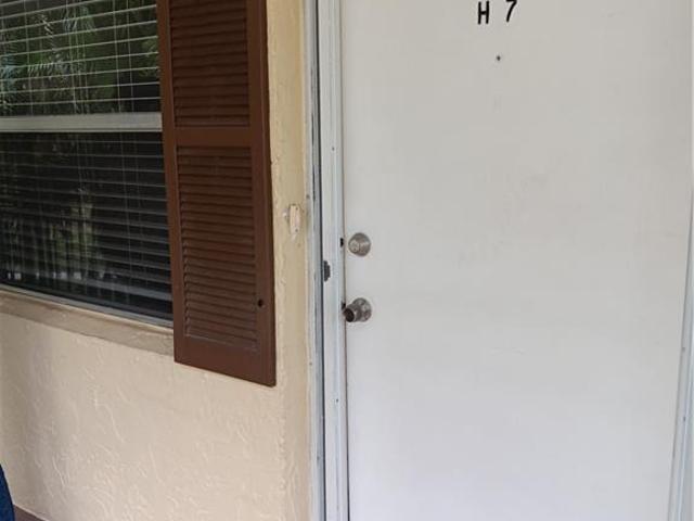3325 Airport Rd N, Unit H7, Naples, FL 34105 | MLS #225070 | Compass