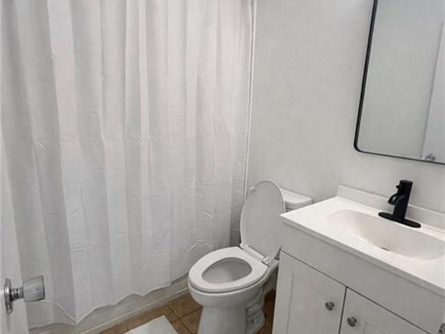 3325 Airport Rd N Unit J6, Naples, US, FL