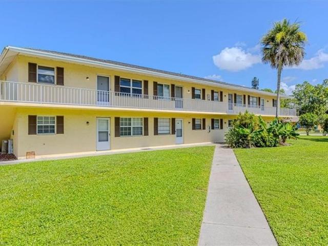 3325 Airport Rd N Apt S5, Naples, FL 34105