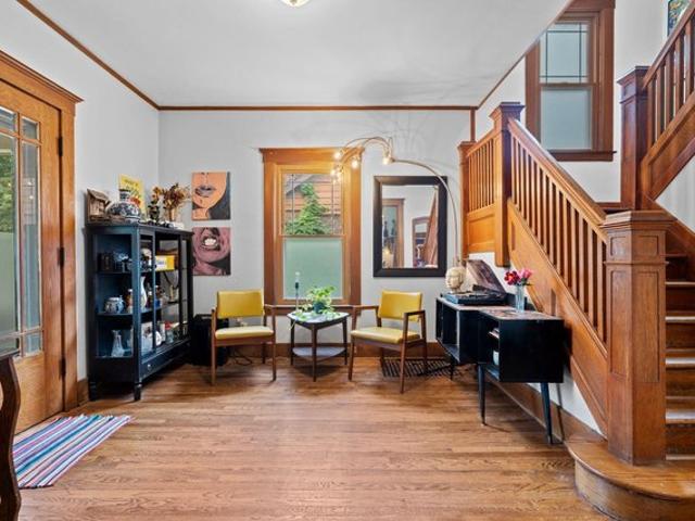3325 Clark St, Wayne, MI 48184