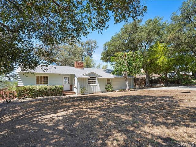 3325 Crestford