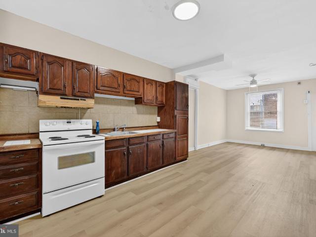 3325 Hartville St, Philadelphia, PA 19134 | MLS #PAPH2600 | Compass