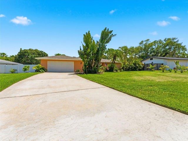 3325 San Mateo St, Clearwater, FL 33759