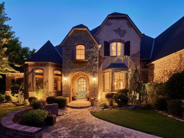 3325 Winding Creek Circle