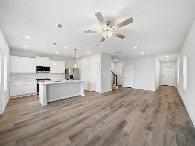 3325 Young Clover Way