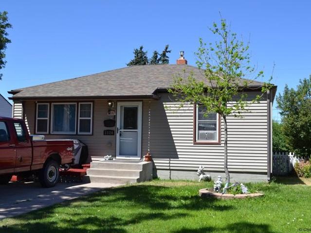 3326 Alexander Ave, Cheyenne, WY 82001