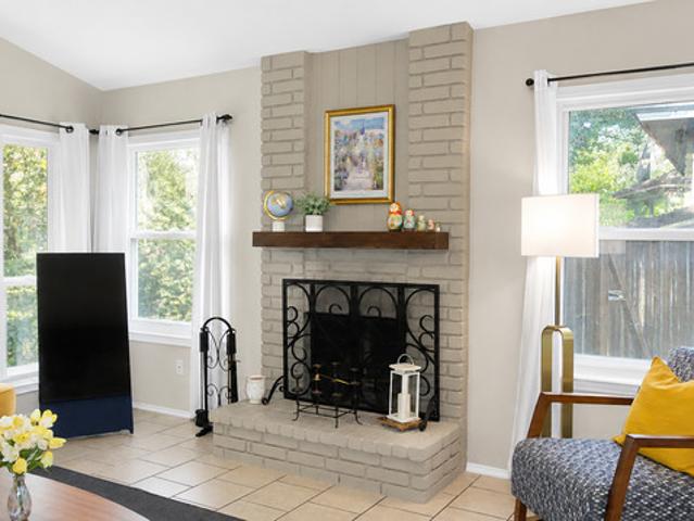 3326 Stoney Star
