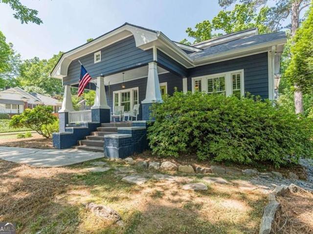 3327 College St, College Park, GA 30337
