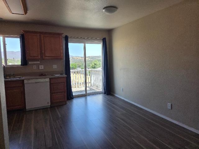 3327 Hart Vickson Ln, Valley Springs, CA 95252 | MLS #226014