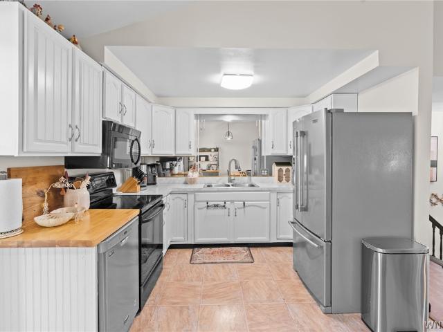 3327 Palmer Road