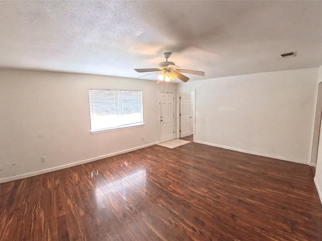 3327 Valerie Lane