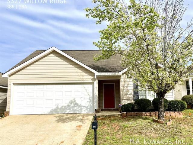 3327 Willow Ridge, 3 beds, 2 full baths